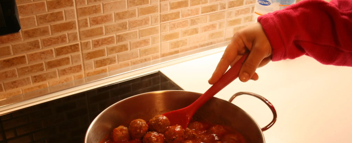 Rolling in Flavor: Make the Ultimate Classic Spaghetti & Meatballs at ...